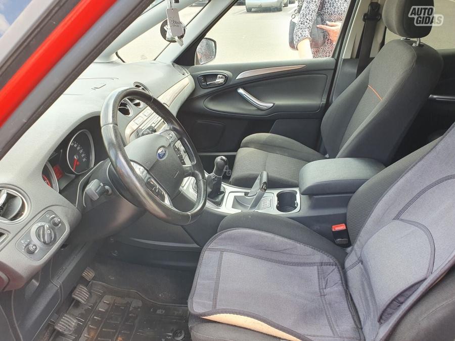 Ford S-Max 2007 Šauļi, ar dzinēja tilpumu 2.00 L un nobraukumu 300 tūkst. km par 1550 €, foto 15 vietnē AUTOMOTO.COM.LV