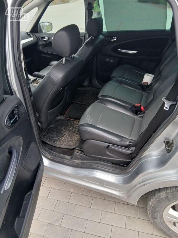 Ford S-Max 2007 Kauņa, ar dzinēja tilpumu 2.00 L un nobraukumu 288 tūkst. km par 1750 €, foto 10 vietnē AUTOMOTO.COM.LV
