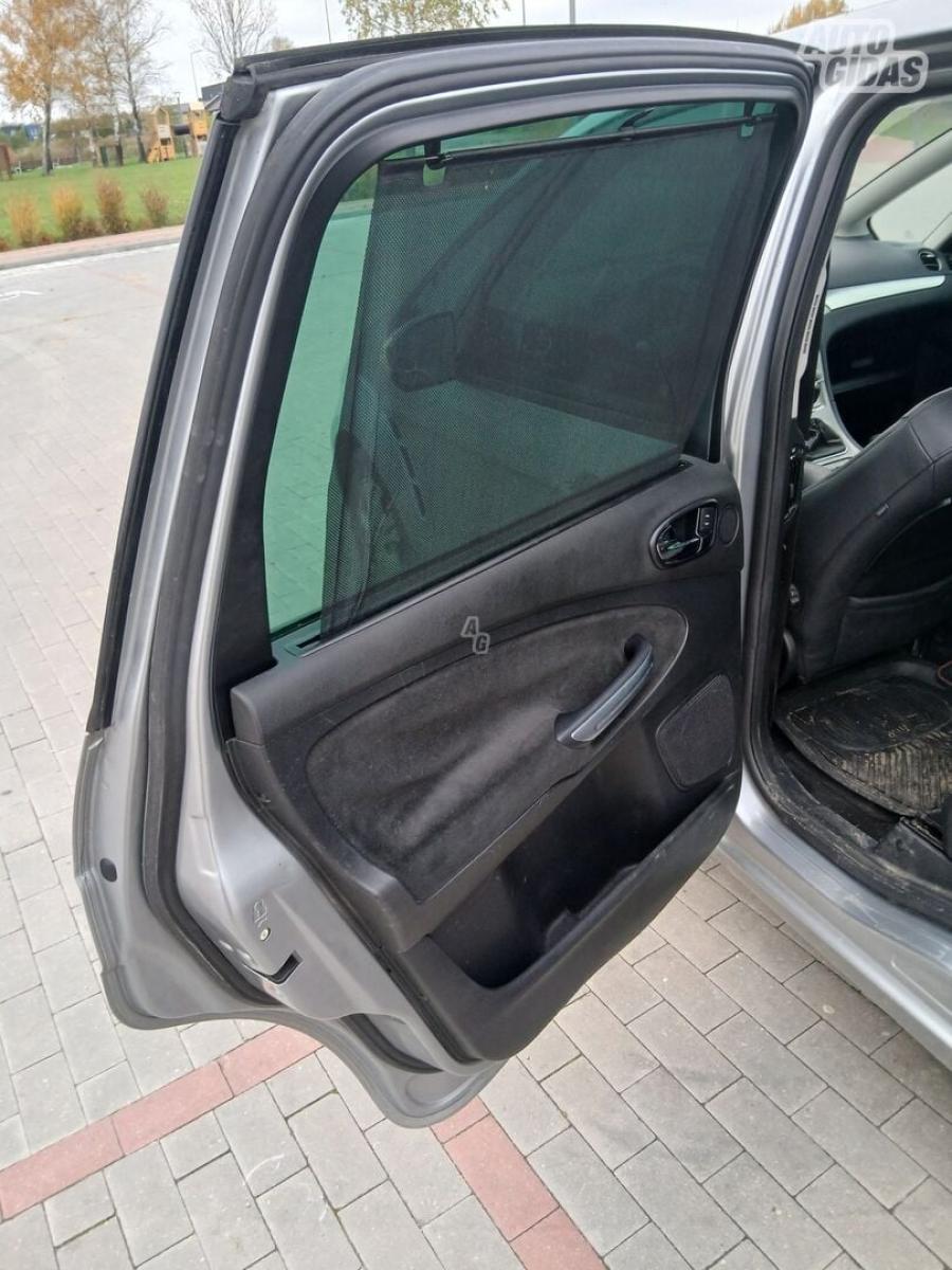 Ford S-Max 2007 in Kaunas, with an engine capacity of 2.00 L and mileage of 288 thousand km for 1750 €, photo 11 on AUTOMOTO.COM.LV