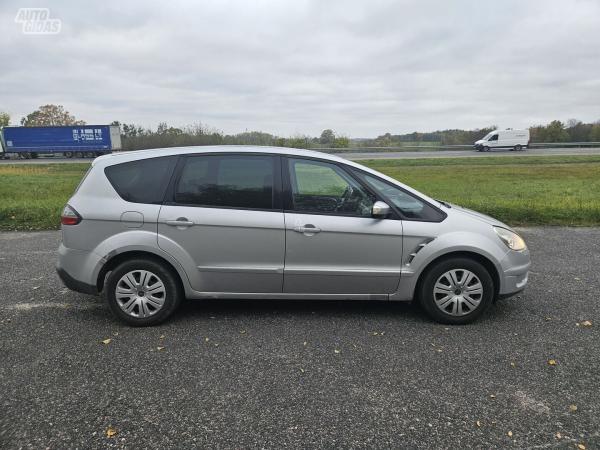 Ford S-Max 2007 Prienai, ar dzinēja tilpumu 2.00 L un nobraukumu 300 tūkst. km par 1950 €, foto 9 vietnē AUTOMOTO.COM.LV
