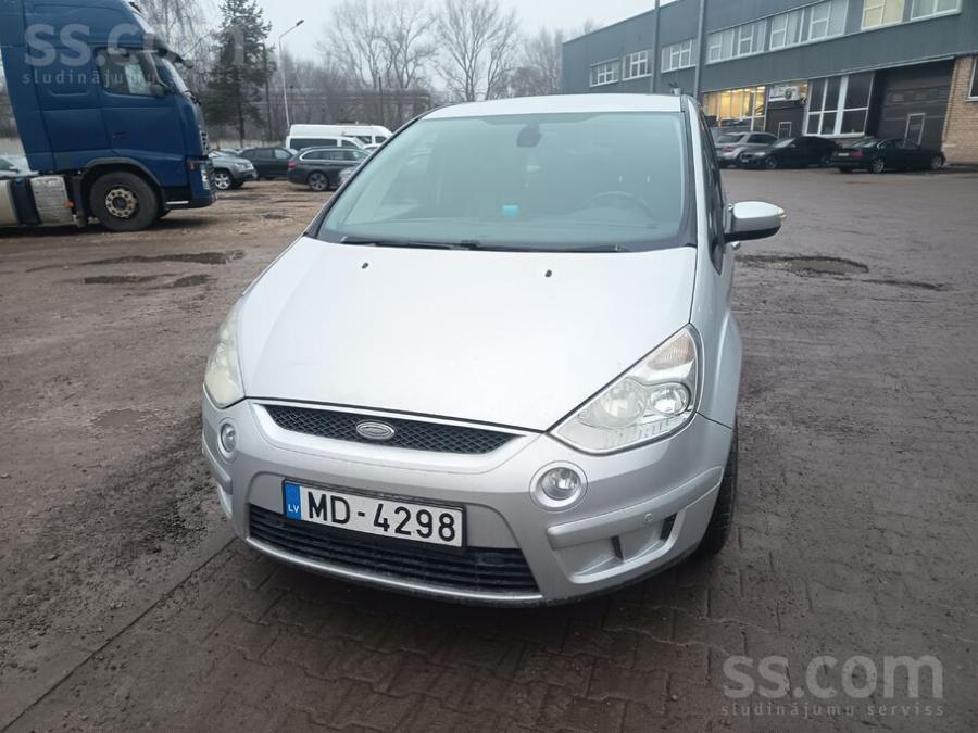 Ford S-Max 2008 in Riga, with an engine capacity of 1.80 L and mileage of 328 thousand km for 3450 €, photo 1 on AUTOMOTO.COM.LV
