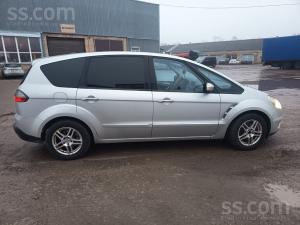 Ford S-Max 2008 in Riga, with an engine capacity of 1.80 L and mileage of 328 thousand km for 3450 €, photo 2 on AUTOMOTO.COM.LV