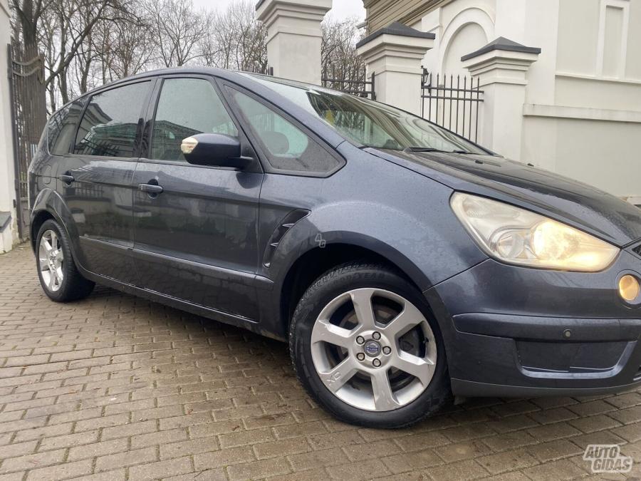 Ford S-Max 2008 Raseiniai, ar dzinēja tilpumu 1.80 L un nobraukumu 280 tūkst. km par 1250 €, foto 1 vietnē AUTOMOTO.COM.LV