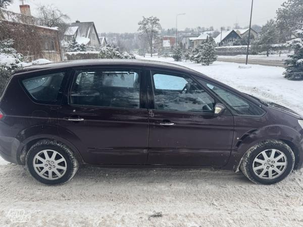 Ford S-Max 2008 in Kaunas, with an engine capacity of 2.30 L and mileage of 279 thousand km for 1550 €, photo 5 on AUTOMOTO.COM.LV