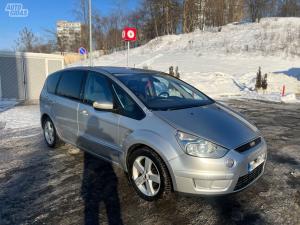 Ford S-Max 2008 in Vilnius, with an engine capacity of 2.00 L and mileage of 280 thousand km for 2949 €, photo 5 on AUTOMOTO.COM.LV