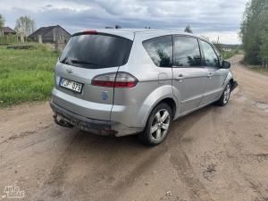 Ford S-Max 2008 in Vilnius, with an engine capacity of 2.00 L and mileage of 352 thousand km for 1350 €, photo 5 on AUTOMOTO.COM.LV