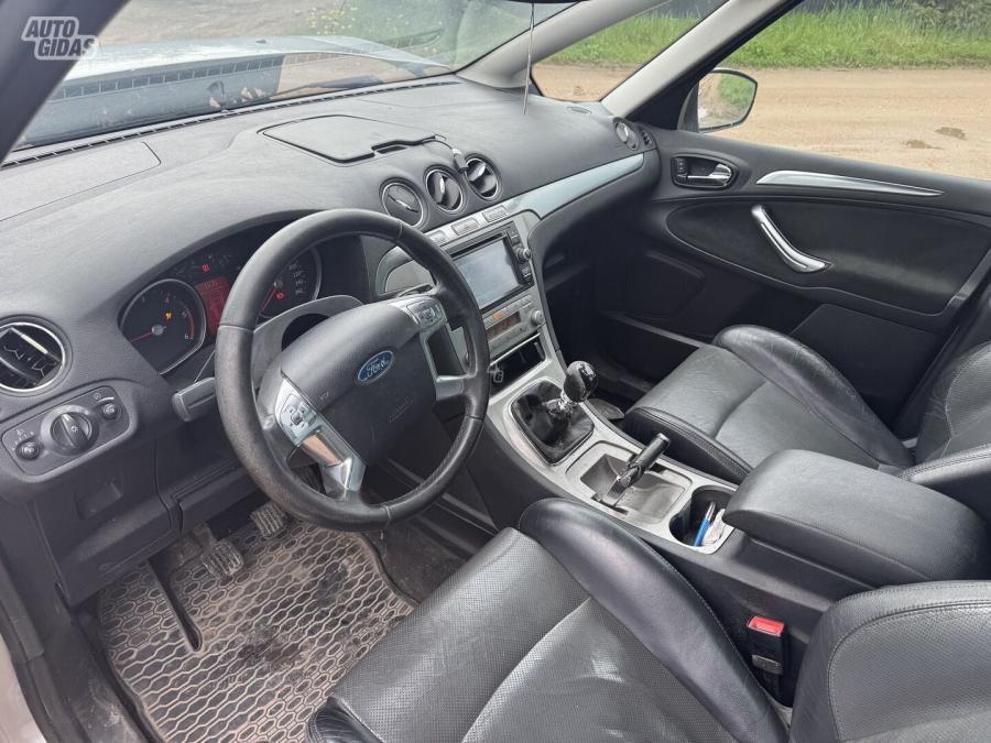 Ford S-Max 2008 in Vilnius, with an engine capacity of 2.00 L and mileage of 352 thousand km for 1350 €, photo 11 on AUTOMOTO.COM.LV