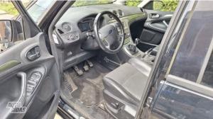 Ford S-Max 2008 in Silale, with an engine capacity of 2.20 L and mileage of 300 thousand km for 2550 €, photo 6 on AUTOMOTO.COM.LV