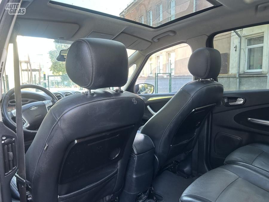 Ford S-Max 2008 in Kaunas, with an engine capacity of 2.00 L and mileage of 360 thousand km for 2450 €, photo 12 on AUTOMOTO.COM.LV