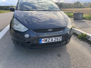 Форд С-Макс 2008 в Кретинга, объемом двигателя 2.00 л и пробегом 367 тыс. км за 1000 €, фото 6 на AUTOMOTO.COM.LV