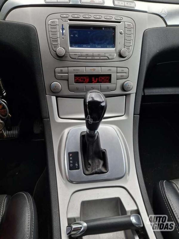 Ford S-Max 2008 in Pakruojis, with an engine capacity of 2.00 L and mileage of 340 thousand km for 2500 €, photo 9 on AUTOMOTO.COM.LV