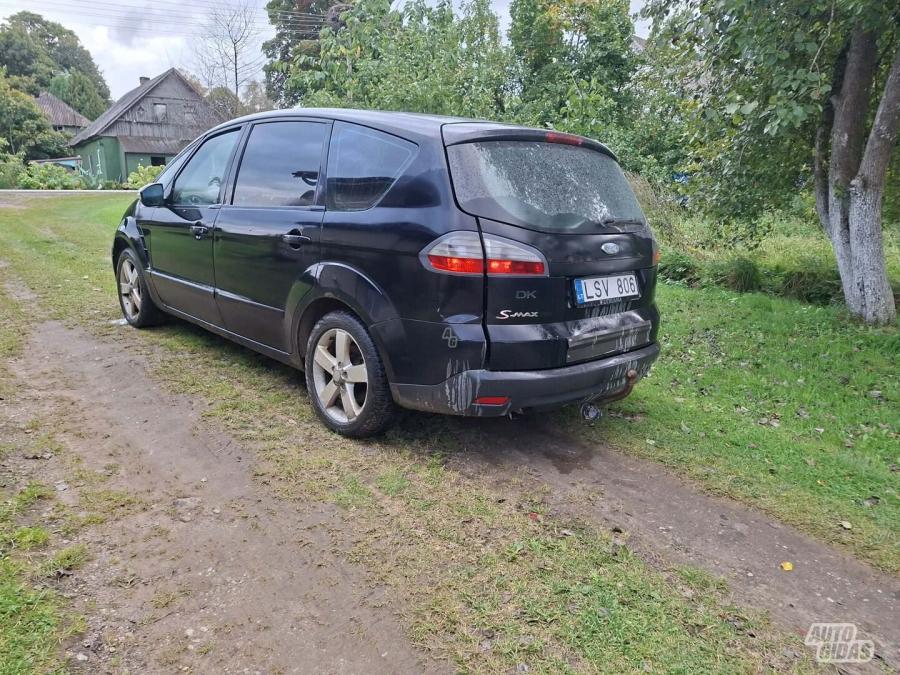 Ford S-Max 2008 Kelmė, ar dzinēja tilpumu 2.00 L un nobraukumu 300 tūkst. km par 750 €, foto 5 vietnē AUTOMOTO.COM.LV