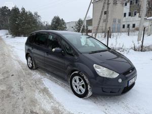 Ford S-Max 2009 in Vilnius, with an engine capacity of 1.80 L and mileage of 500 thousand km for 1350 €, photo 2 on AUTOMOTO.COM.LV