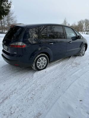 Ford S-Max 2009 in Panevezys, with an engine capacity of 2.00 L and mileage of 210 thousand km for 3800 €, photo 3 on AUTOMOTO.COM.LV