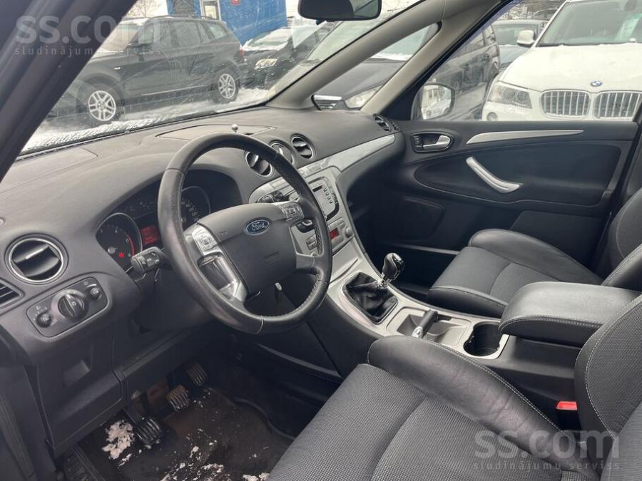 Ford S-Max 2009 Rīga, ar dzinēja tilpumu 2.00 L un nobraukumu 0 tūkst. km par 3950 €, foto 11 vietnē AUTOMOTO.COM.LV