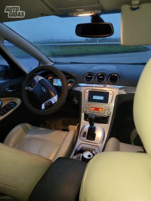 Ford S-Max 2009 Šauļi, ar dzinēja tilpumu 2.00 L un nobraukumu 320 tūkst. km par 2850 €, foto 3 vietnē AUTOMOTO.COM.LV