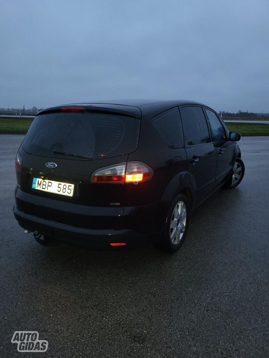 Ford S-Max 2009 Šauļi, ar dzinēja tilpumu 2.00 L un nobraukumu 320 tūkst. km par 2850 €, foto 6 vietnē AUTOMOTO.COM.LV