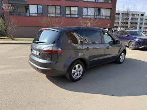 Ford S-Max 2009 Viļņa, ar dzinēja tilpumu 1.80 L un nobraukumu 400 tūkst. km par 950 €, foto 3 vietnē AUTOMOTO.COM.LV