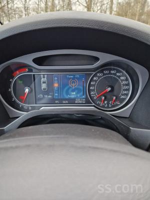 Ford S-Max 2009 Ventspils, ar dzinēja tilpumu 2.20 L un nobraukumu 383 tūkst. km par 3200 €, foto 6 vietnē AUTOMOTO.COM.LV