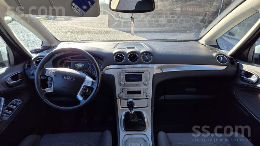 Ford S-Max 2009 Ventspils, ar dzinēja tilpumu 2.20 L un nobraukumu 383 tūkst. km par 3200 €, foto 9 vietnē AUTOMOTO.COM.LV