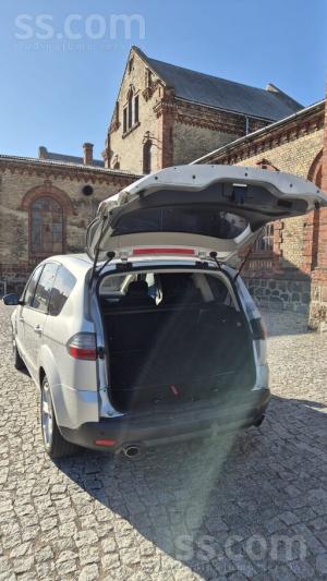 Ford S-Max 2009 Ventspils, ar dzinēja tilpumu 2.20 L un nobraukumu 383 tūkst. km par 3200 €, foto 10 vietnē AUTOMOTO.COM.LV