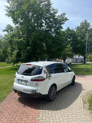 Ford S-Max 2009 in Silute, with an engine capacity of 2.00 L and mileage of 261 thousand km for 1950 €, photo 4 on AUTOMOTO.COM.LV