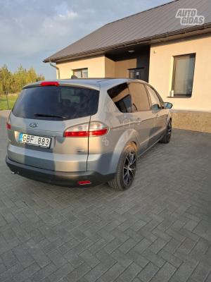 Ford S-Max 2009 in Kaunas, with an engine capacity of 2.00 L and mileage of 400 thousand km for 3000 €, photo 5 on AUTOMOTO.COM.LV