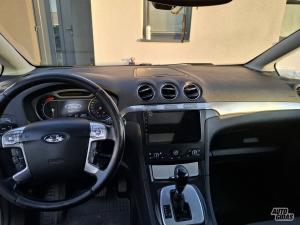 Ford S-Max 2009 in Kaunas, with an engine capacity of 2.00 L and mileage of 400 thousand km for 3000 €, photo 6 on AUTOMOTO.COM.LV