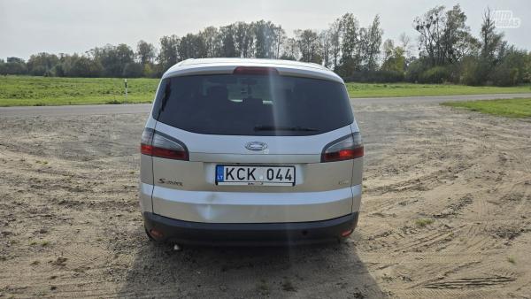 Форд С-Макс 2009 в Пренай на AUTOMOTO.COM.LV Форд С-Макс 2009 в Пренай, объемом двигателя 2.00 л и пробегом 471 тыс. км за 1850 €, фото 8 на AUTOMOTO.COM.LV