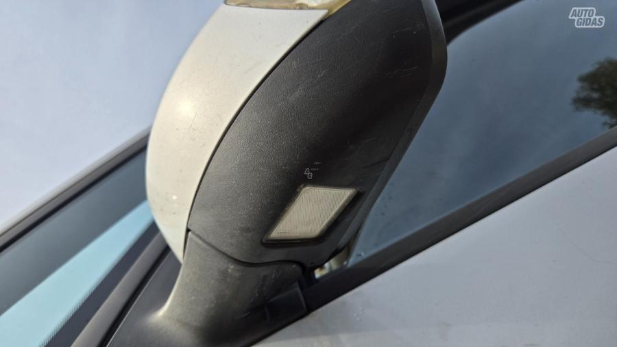 Ford S-Max 2009 in Prienai, with an engine capacity of 2.00 L and mileage of 471 thousand km for 1850 €, photo 10 on AUTOMOTO.COM.LV