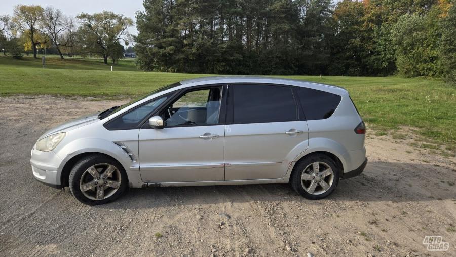 Ford S-Max 2009 in Prienai, with an engine capacity of 2.00 L and mileage of 471 thousand km for 1850 €, photo 12 on AUTOMOTO.COM.LV