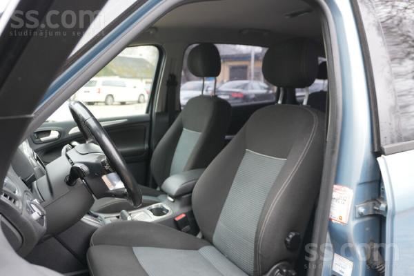Ford S-Max 2010 in Riga, with an engine capacity of 2.00 L and mileage of 0 thousand km for 5600 €, photo 5 on AUTOMOTO.COM.LV