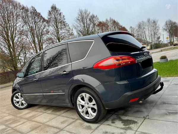Ford S-Max 2010 in Siauliai, with an engine capacity of 2.00 L and mileage of 228 thousand km for 5850 €, photo 3 on AUTOMOTO.COM.LV