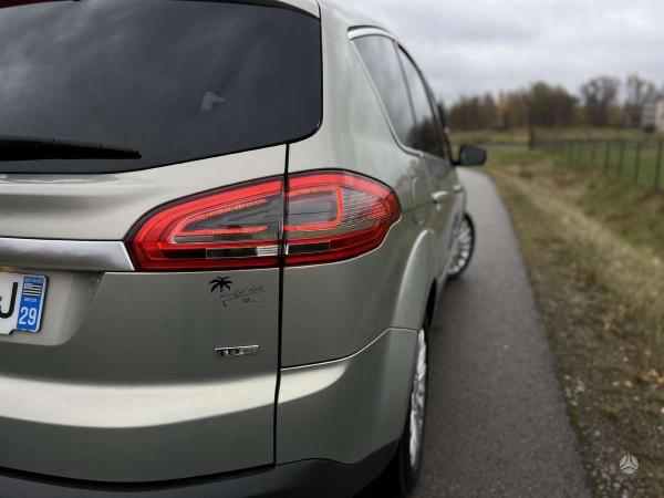 Ford S-Max 2010 in Siauliai, with an engine capacity of 2.00 L and mileage of 314 thousand km for 5150 €, photo 6 on AUTOMOTO.COM.LV