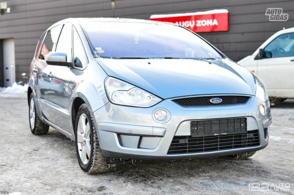 Ford S-Max 2010 in Kretinga, with an engine capacity of 2.00 L and mileage of 245 thousand km for 4750 €, photo 5 on AUTOMOTO.COM.LV