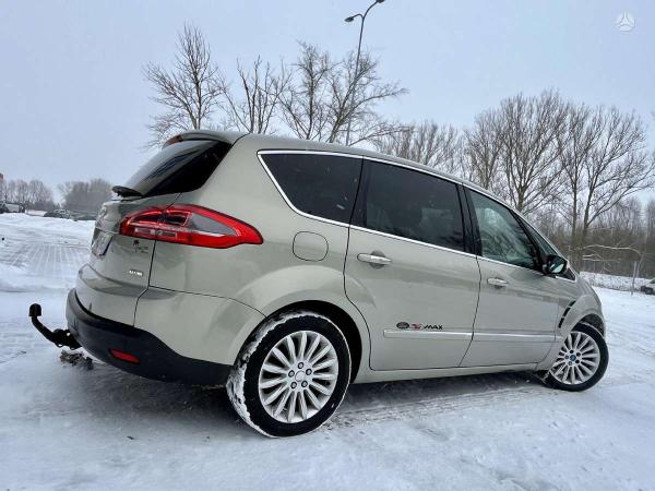 Ford S-Max 2010 in Siauliai, with an engine capacity of 2.00 L and mileage of 320 thousand km for 4950 €, photo 2 on AUTOMOTO.COM.LV