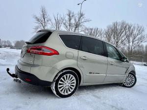 Ford S-Max 2010 in Siauliai, with an engine capacity of 2.00 L and mileage of 320 thousand km for 4950 €, photo 2 on AUTOMOTO.COM.LV