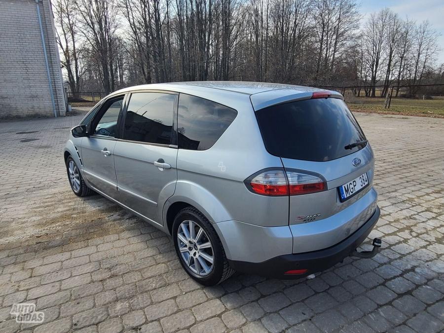 Ford S-Max 2010 in Marijampole, with an engine capacity of 1.80 L and mileage of 280 thousand km for 2750 €, photo 3 on AUTOMOTO.COM.LV