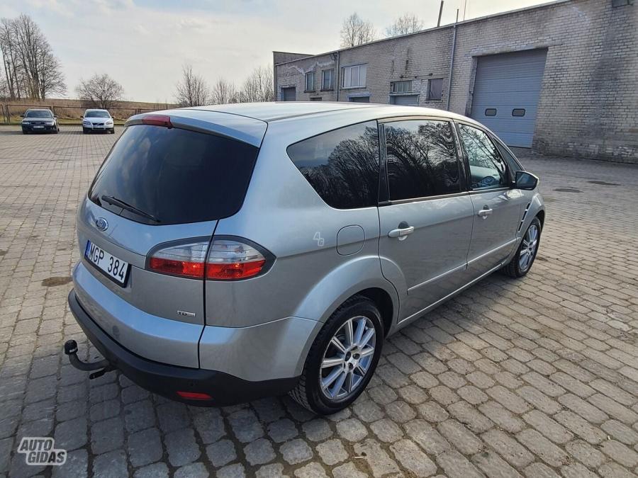 Ford S-Max 2010 in Marijampole, with an engine capacity of 1.80 L and mileage of 280 thousand km for 2750 €, photo 6 on AUTOMOTO.COM.LV