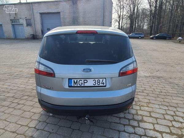 Ford S-Max 2010 in Marijampole, with an engine capacity of 1.80 L and mileage of 280 thousand km for 2250 €, photo 4 on AUTOMOTO.COM.LV