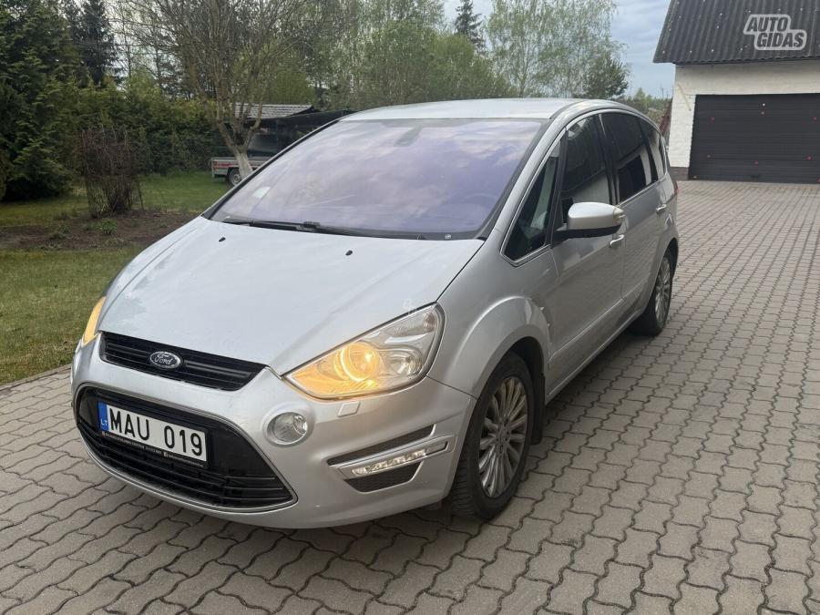 Ford S-Max 2010 in Vilnius, with an engine capacity of 2.00 L and mileage of 345 thousand km for 3100 €, photo 1 on AUTOMOTO.COM.LV