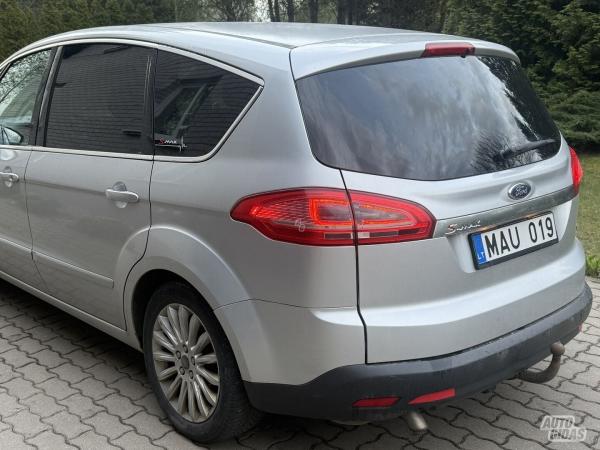 Ford S-Max 2010 in Vilnius, with an engine capacity of 2.00 L and mileage of 345 thousand km for 3100 €, photo 3 on AUTOMOTO.COM.LV