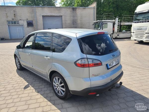 Ford S-Max 2010 in Marijampole, with an engine capacity of 1.80 L and mileage of 282 thousand km for 2850 €, photo 3 on AUTOMOTO.COM.LV
