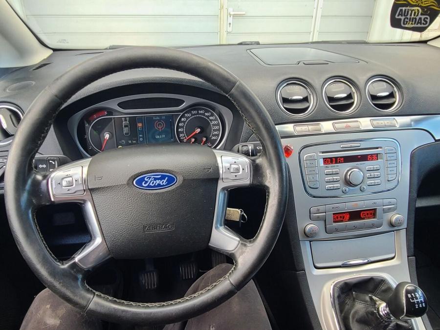 Ford S-Max 2010 in Marijampole, with an engine capacity of 1.80 L and mileage of 282 thousand km for 2850 €, photo 15 on AUTOMOTO.COM.LV