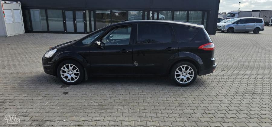 Ford S-Max 2010 in Kaunas, with an engine capacity of 2.00 L and mileage of 280 thousand km for 3850 €, photo 12 on AUTOMOTO.COM.LV