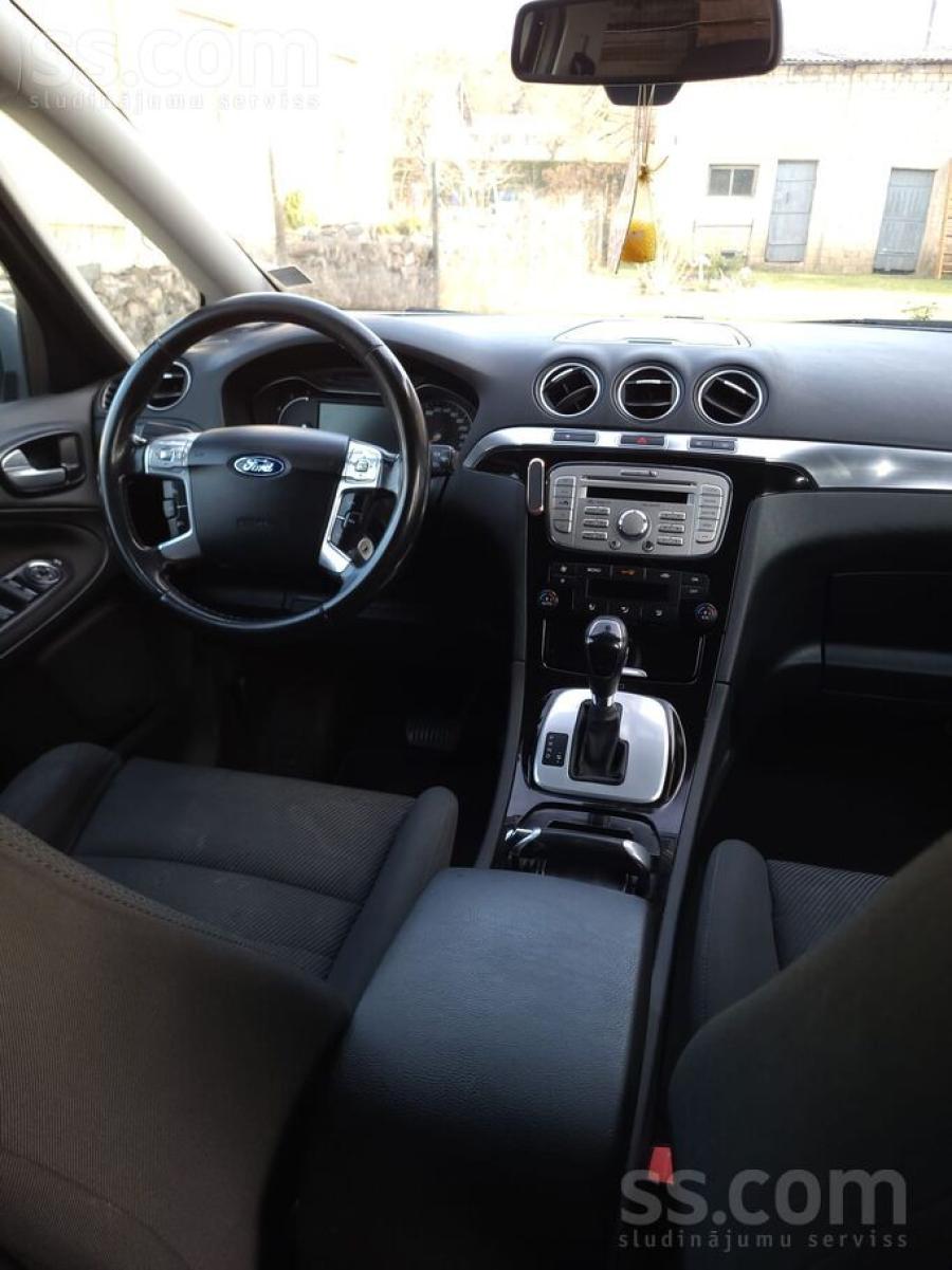 Ford S-Max 2010 in Ogre, with an engine capacity of 2.00 L and mileage of 345 thousand km for 5350 €, photo 2 on AUTOMOTO.COM.LV