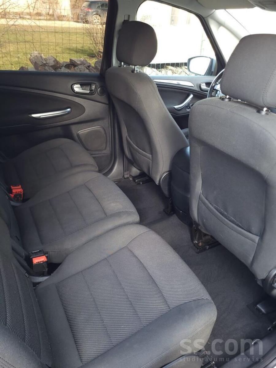 Ford S-Max 2010 in Ogre, with an engine capacity of 2.00 L and mileage of 345 thousand km for 5350 €, photo 5 on AUTOMOTO.COM.LV