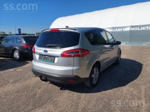 Ford S-Max 2010 Cēsis, ar dzinēja tilpumu 2.00 L un nobraukumu 259 tūkst. km par 5200 €, foto 4 vietnē AUTOMOTO.COM.LV
