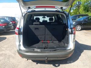 Ford S-Max 2010 Cēsis, ar dzinēja tilpumu 2.00 L un nobraukumu 259 tūkst. km par 5200 €, foto 18 vietnē AUTOMOTO.COM.LV