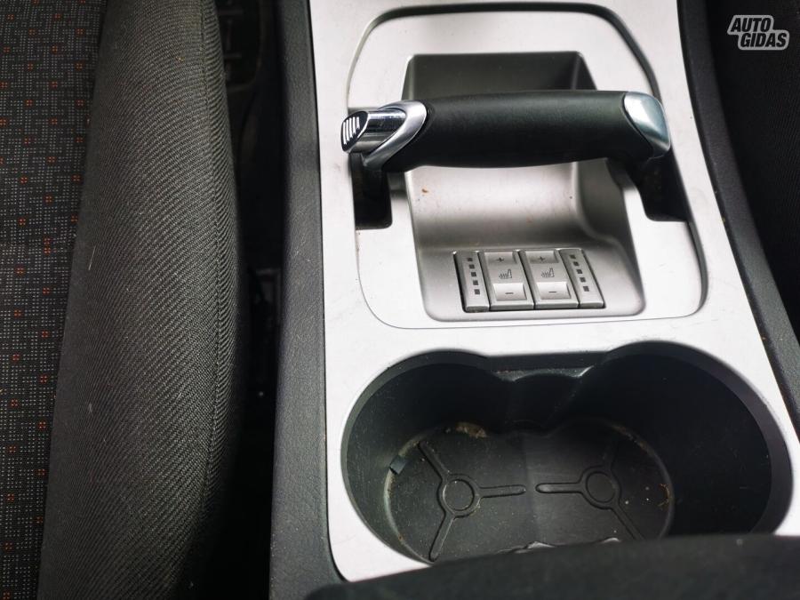 Ford S-Max 2010 Ukmergė, ar dzinēja tilpumu 2.00 L un nobraukumu 296 tūkst. km par 3600 €, foto 15 vietnē AUTOMOTO.COM.LV